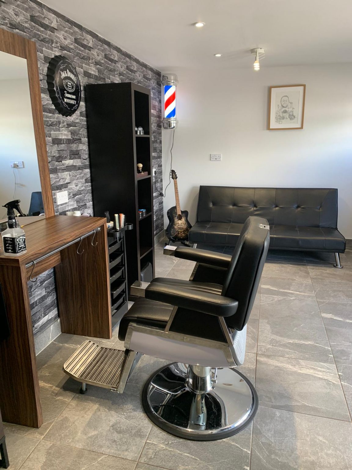 HOME - Barber Jon's